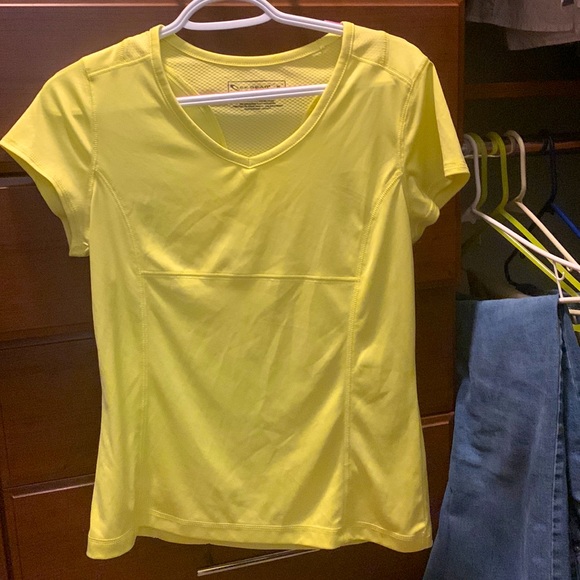 tek gear | Tops | Tek Gear Performance Tee | Poshmark